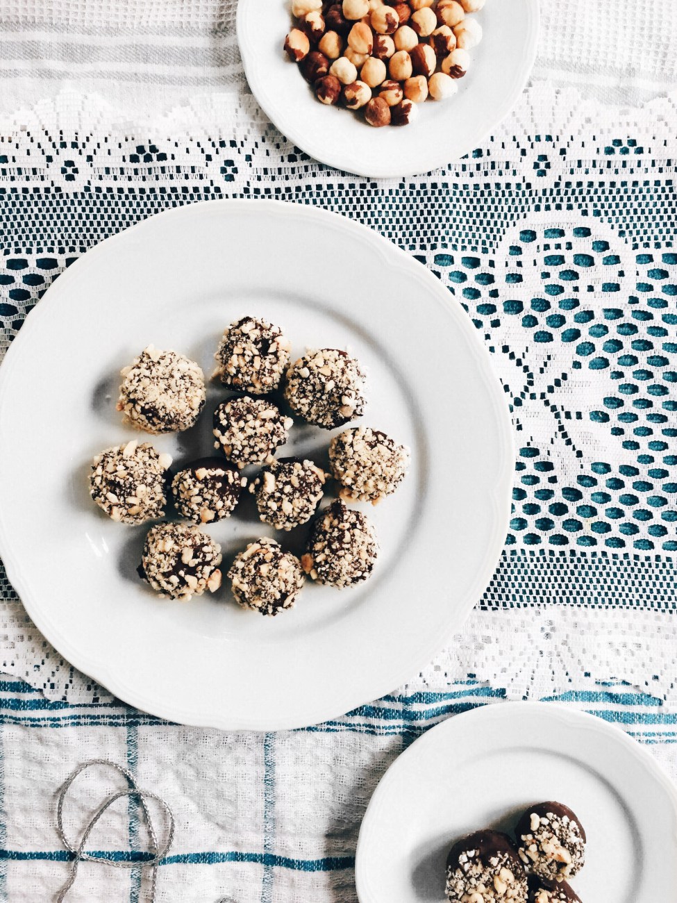 Ferrero rocher version santé : Truffes au chocolat, aux noisettes et au ...